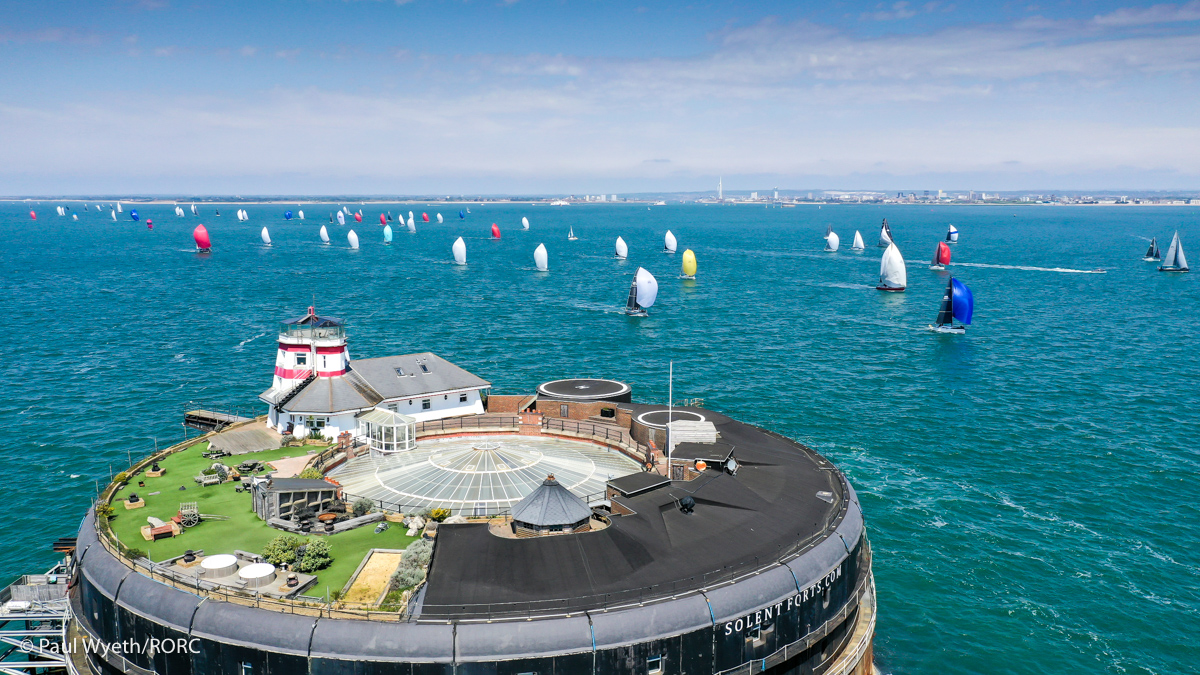 Royal Ocean Racing Club - Duff Lite Wins The Rorc De Guingand Bowl