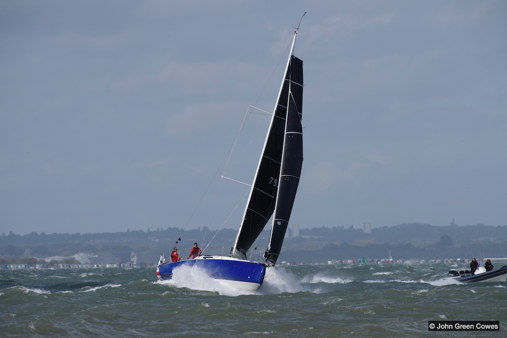 Royal Ocean Racing Club - Fastrak Xii Scorches To Victory